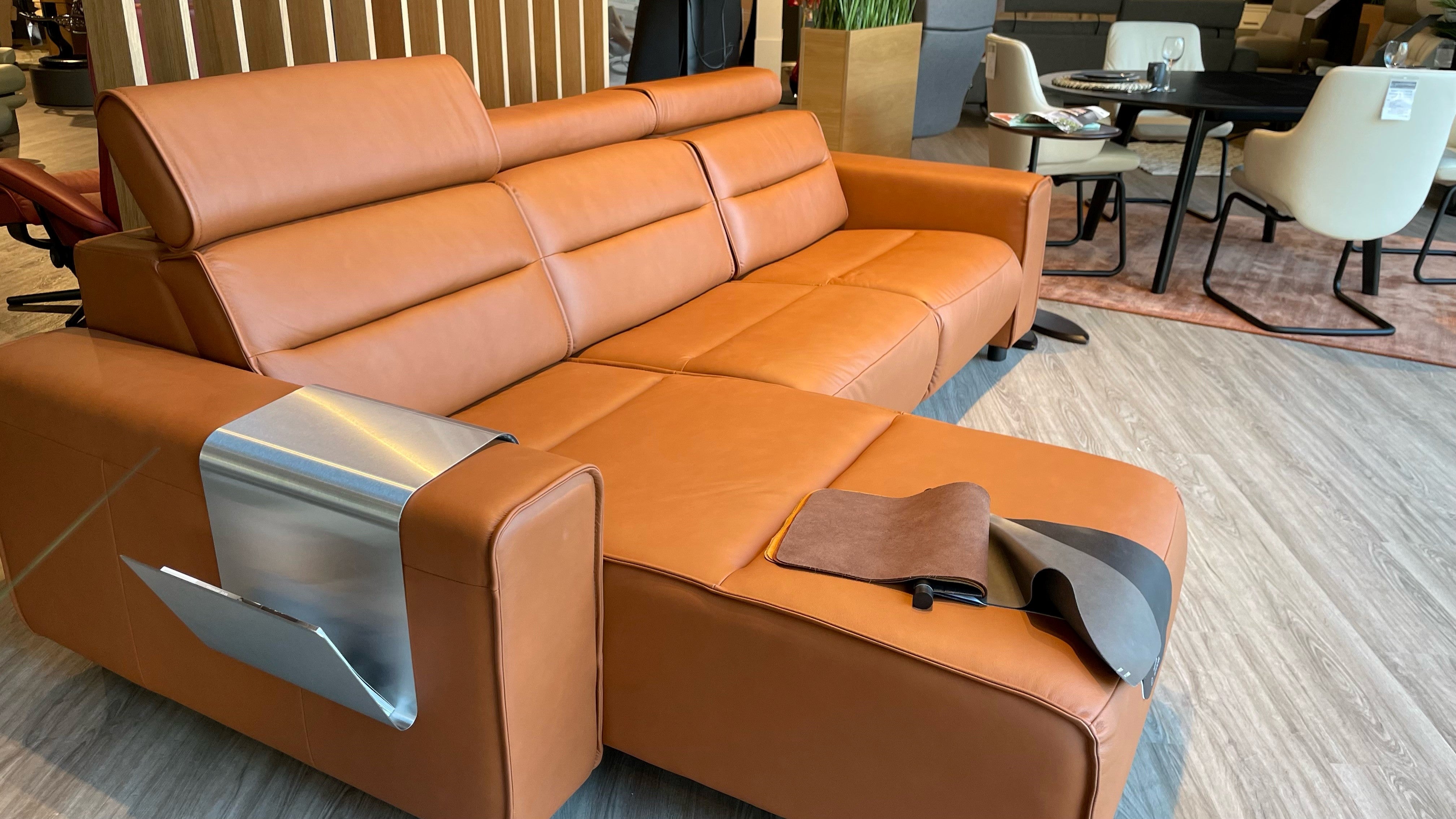 Showroommodel Stressless Emily elektrische bank – Suykerbuykwonenenslapen